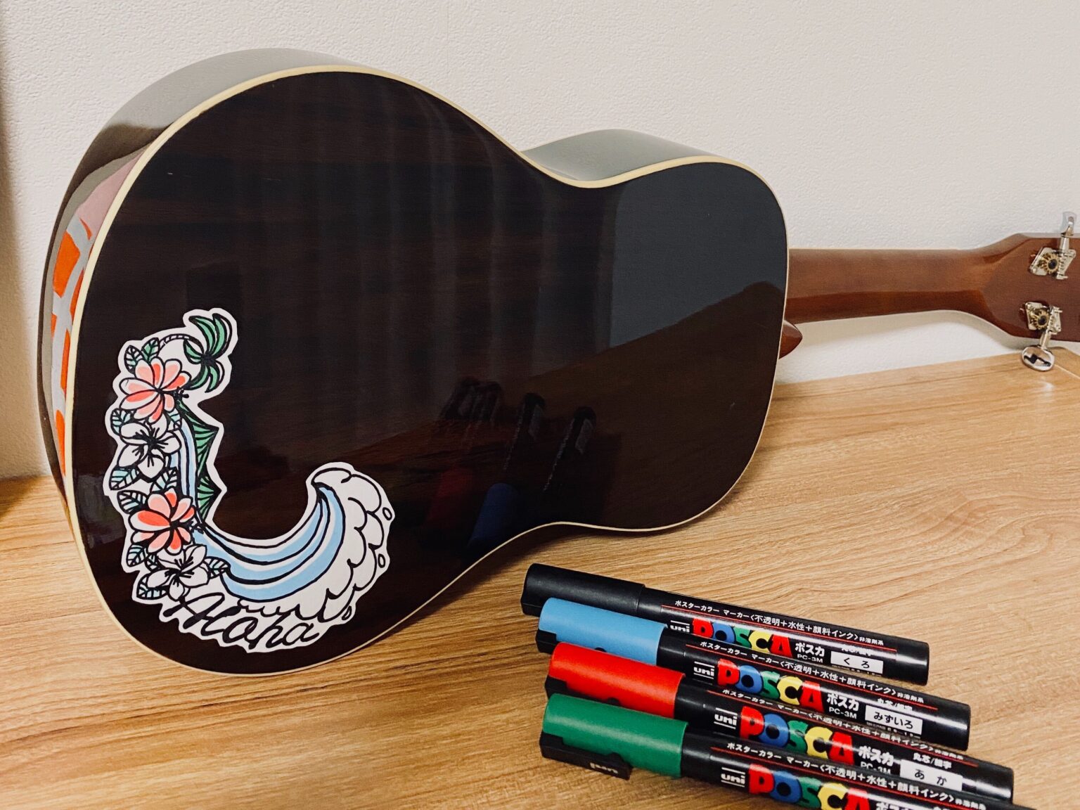 【Lakit体験記】 ウクレレに貼るオリジナルステッカーつくってみた | Lakit日和